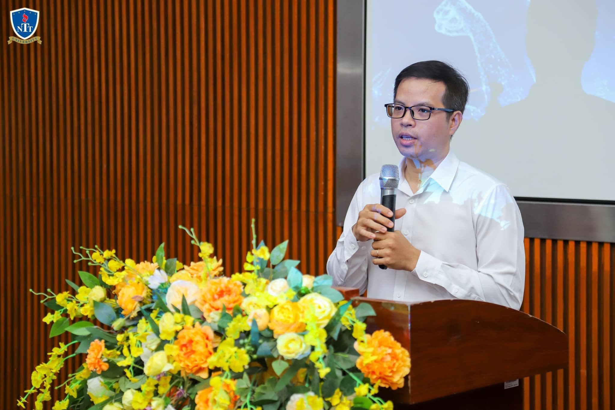 GIỚI THIỆU ĐỘI NGŨ GIẢNG VIÊN LỚP PHƯƠNG PHÁP NGHIÊN CỨU KHOA HỌC CHUẨN QUỐC TẾ – KHÓA THÁNG 8/ ...